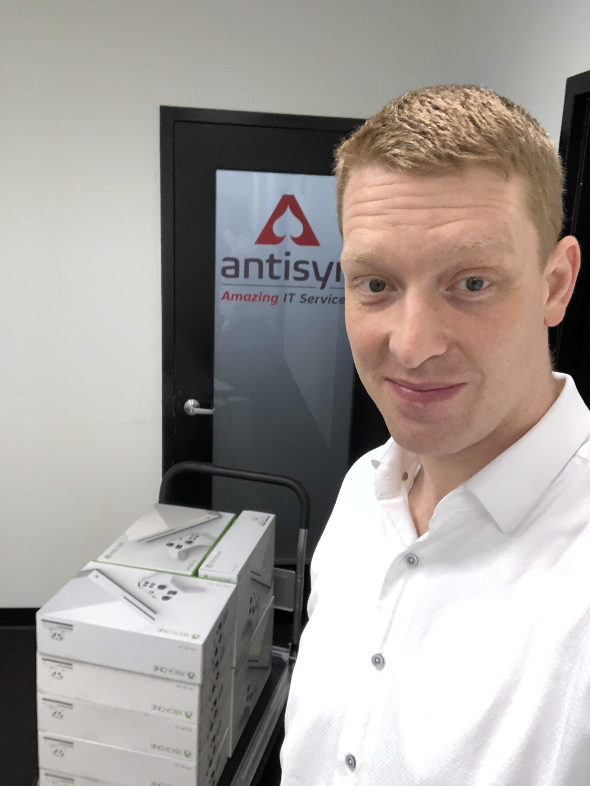 Xbox Party! - Antisyn